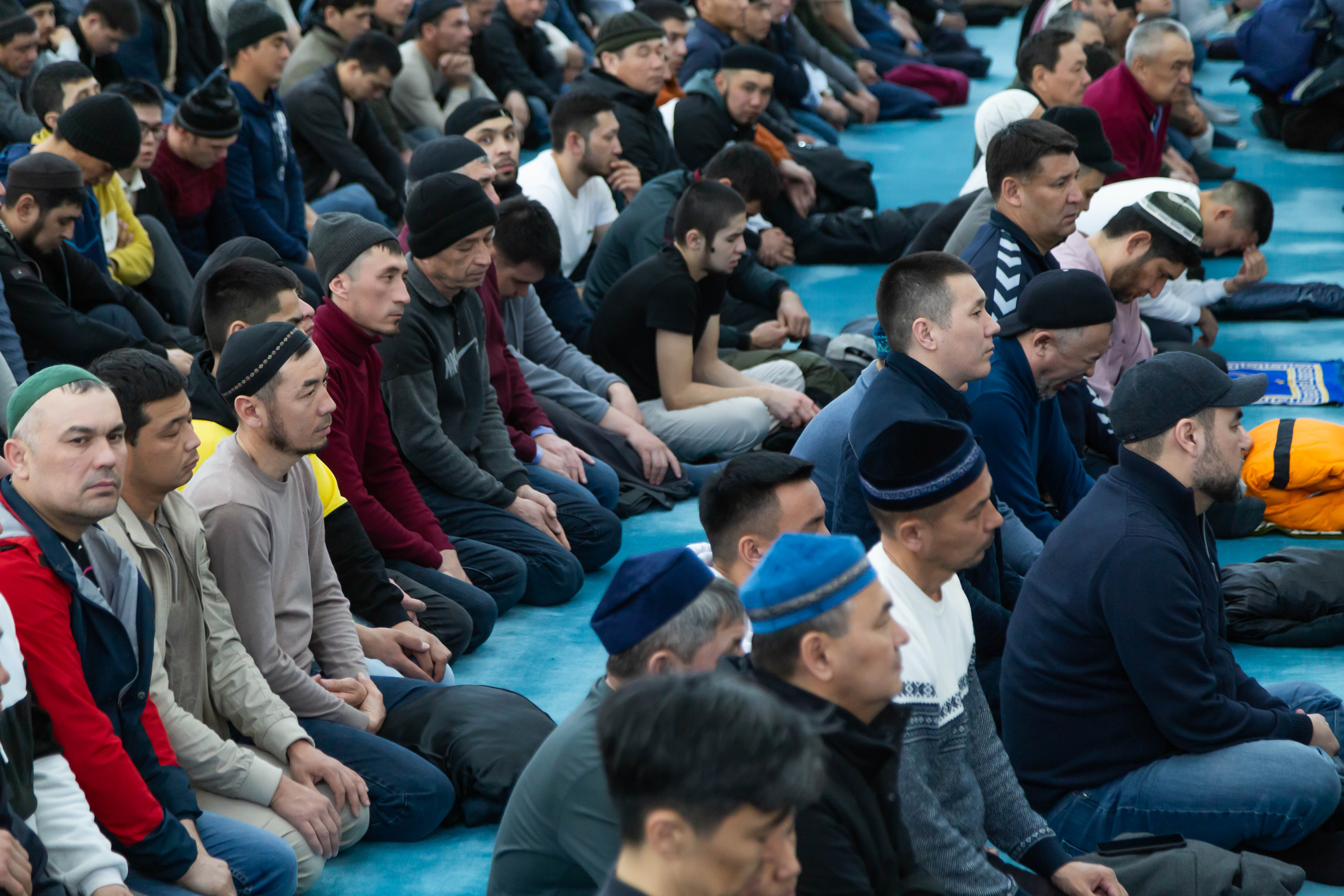 «Әл-Фараби» мешітінде Ораза айт намазы оқылды (фото) - Ummet.kz- Үмметпен бірге!